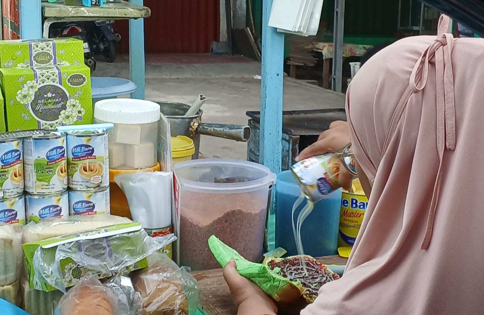 Memang Lemak Nian, Ini Asal Usul Roti Komplet Khas Palembang